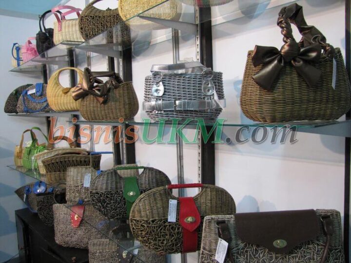 Gelar Produk UKM Mitra PKBL BUMN 2011